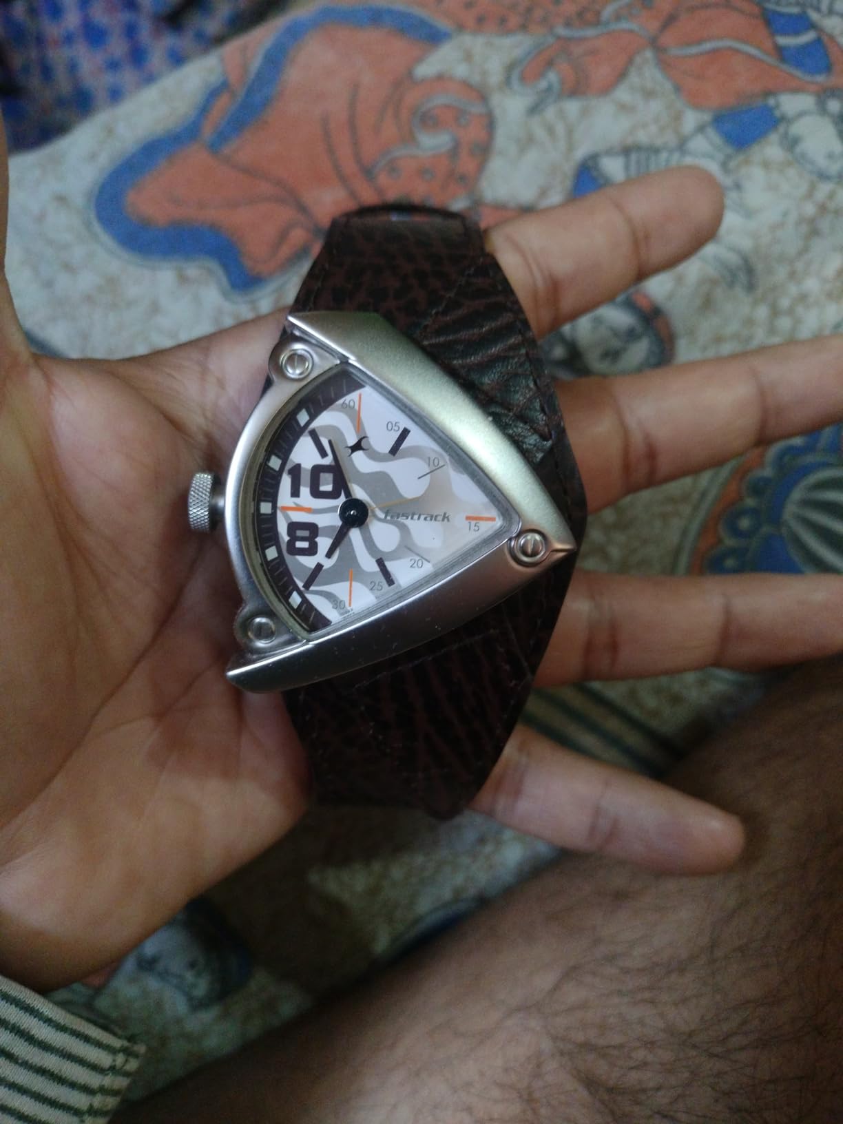 Fastrack Bikers Analog White Dial Men's Watch-NL3022SL01 : Amazon.in ...