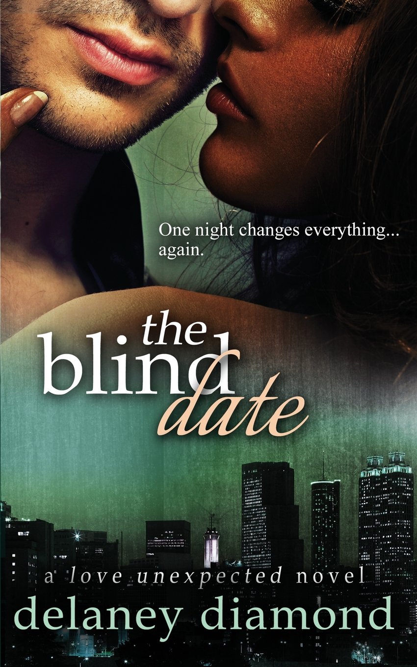 Amazon.com: The Blind Date: 9781940636047: Diamond, Delaney: Books