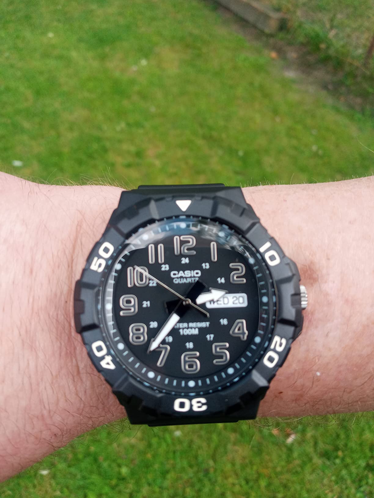 $6/mo - Finance Casio Men's MRW-210H-1AVCF Diver Style Analog Display ...