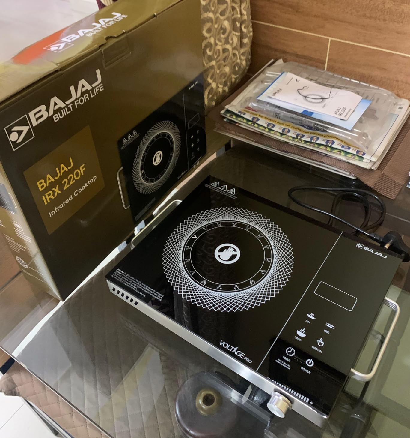 Bajaj IRX 220F Infrared Induction Cooktop