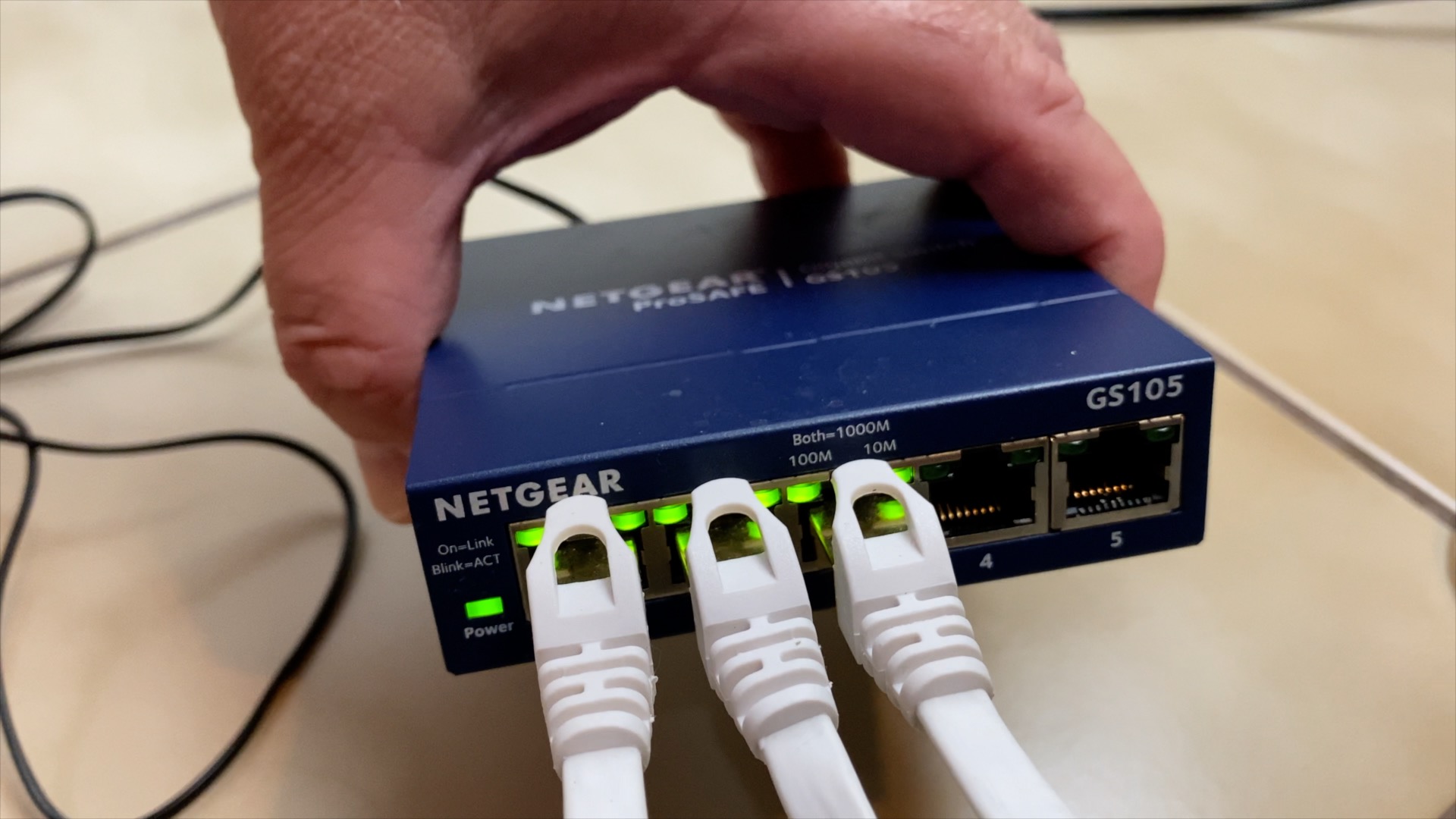 Watch NETGEAR 5-Port Gigabit Ethernet Switch Easy Plug & Play Use on ...