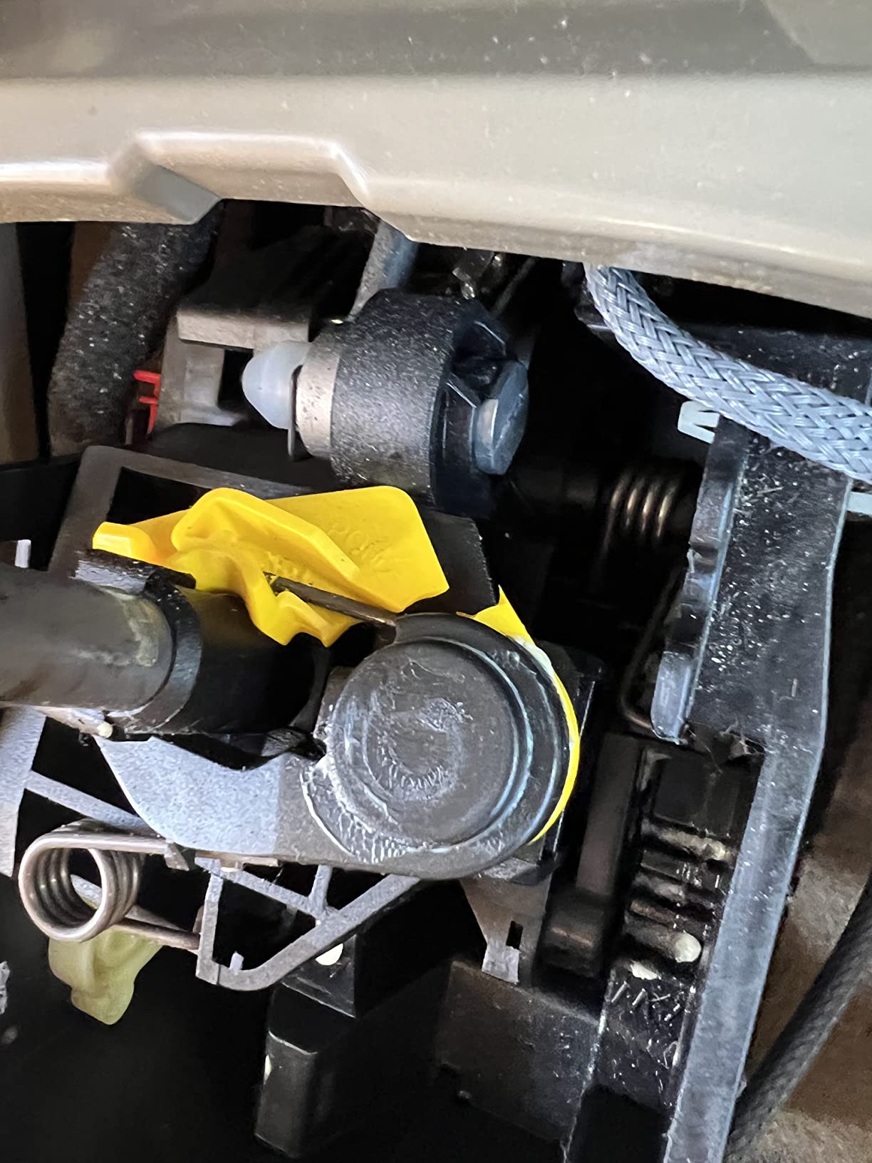 Amazon.com: Volvo Genuine Gear Shift Claw Repair Kit, 8675629-OEM ...