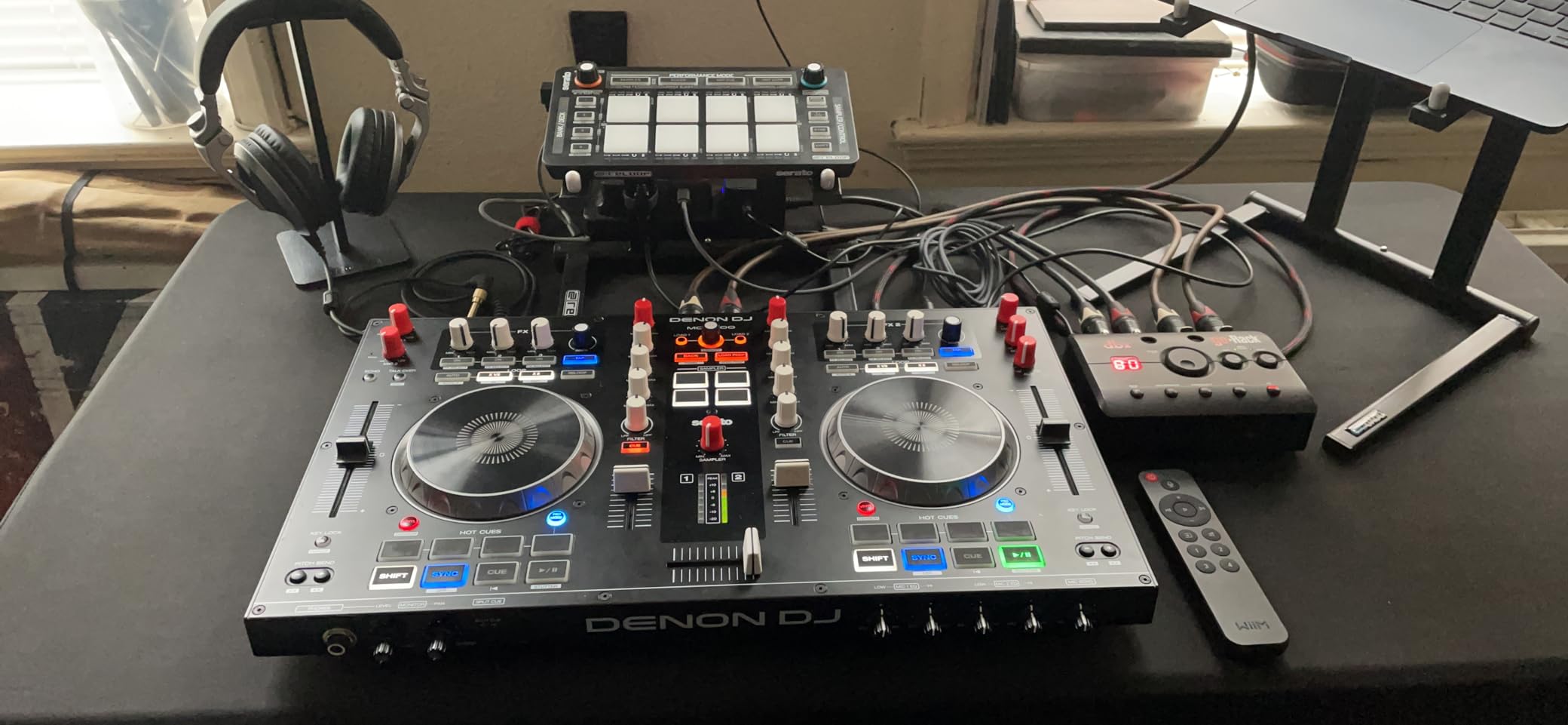 Reloop Modular Stand for small modular DJ controller, drum machine ...