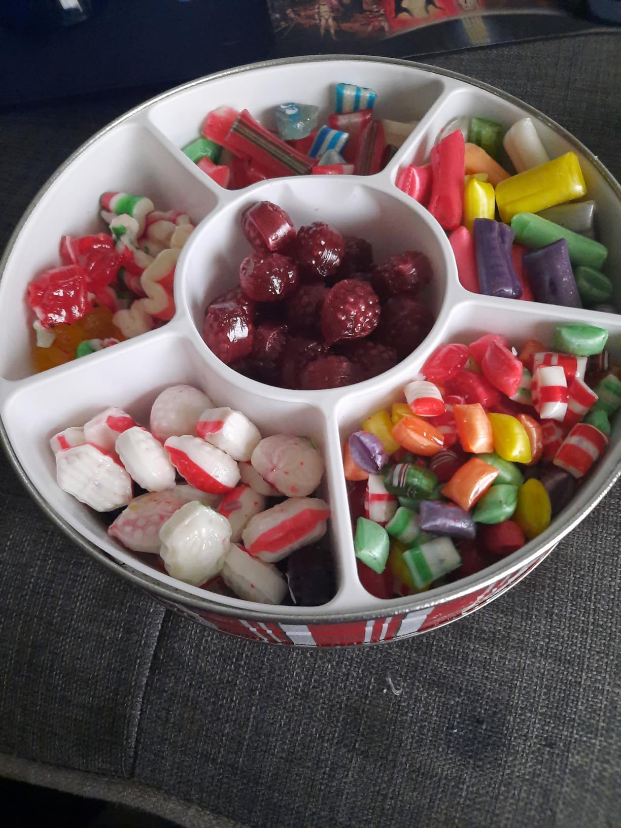 Amazon.com : The Swiss Colony Traditional Candy - Ultimate Old ...