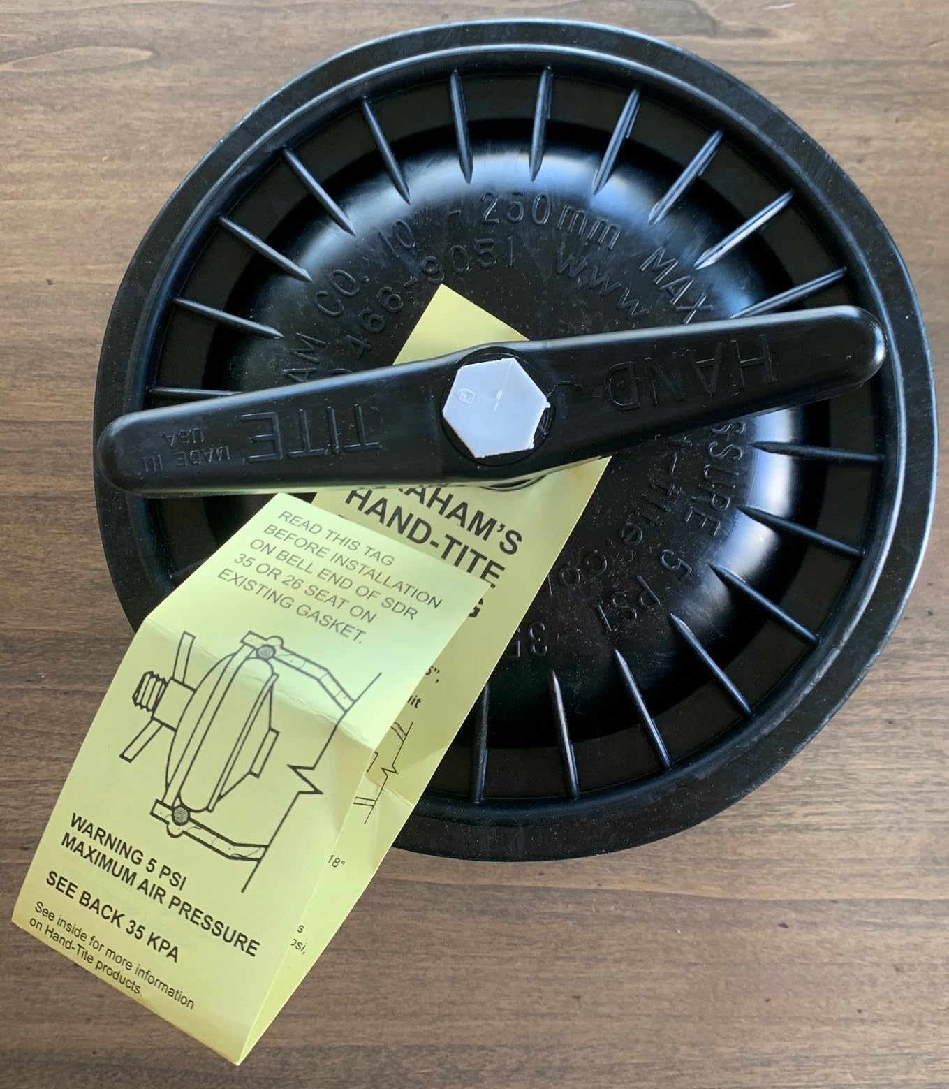 Amazon.com: 10" Hand-Tite Pipe Plug Black : Industrial & Scientific