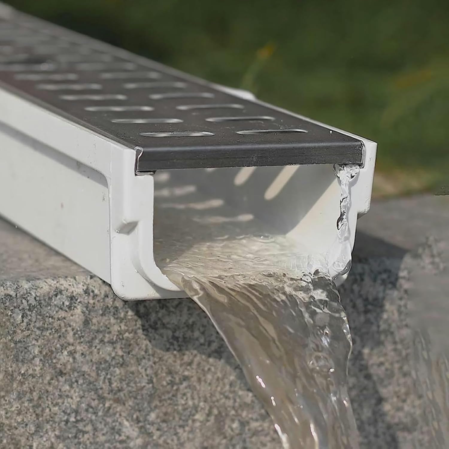 Amazon.com: XFYGQTOM Drainage Gutter with Grid Quick Drain Channel ...