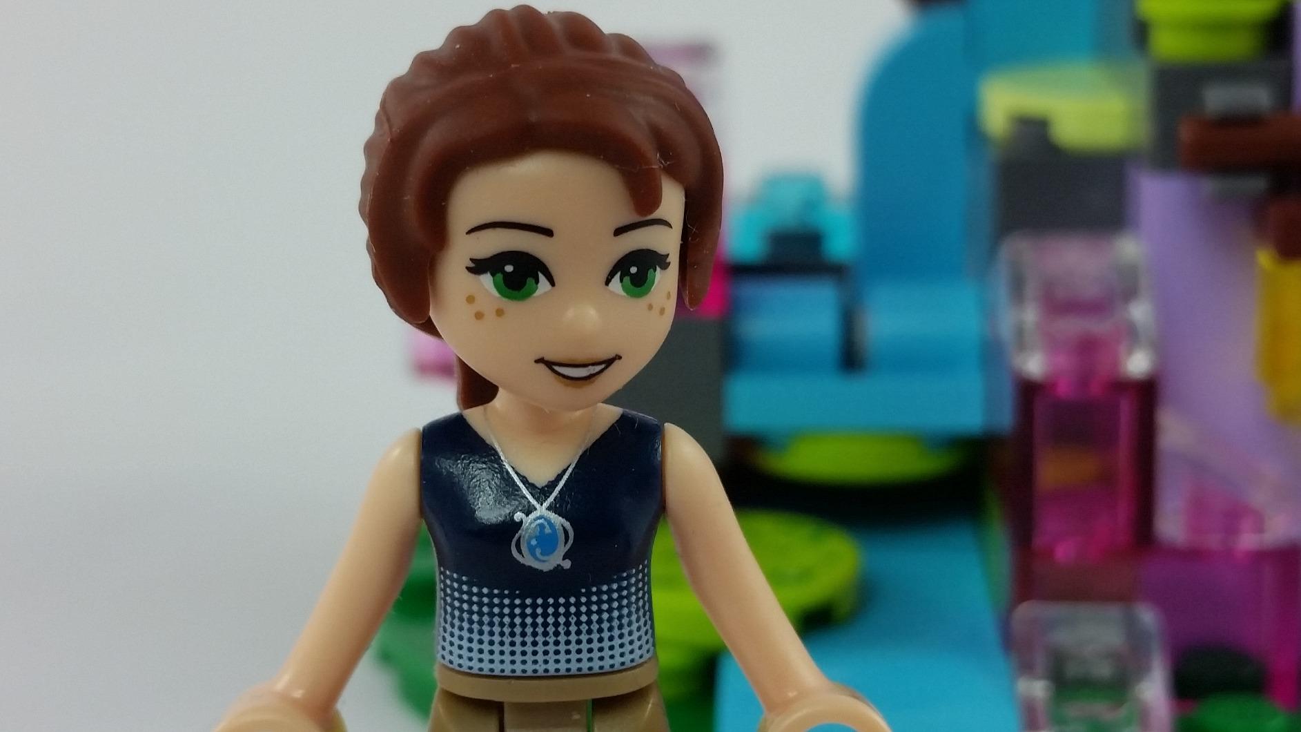 LEGO Elves Emily Jones and The Baby Wind Dragon Building Set (Multi ...