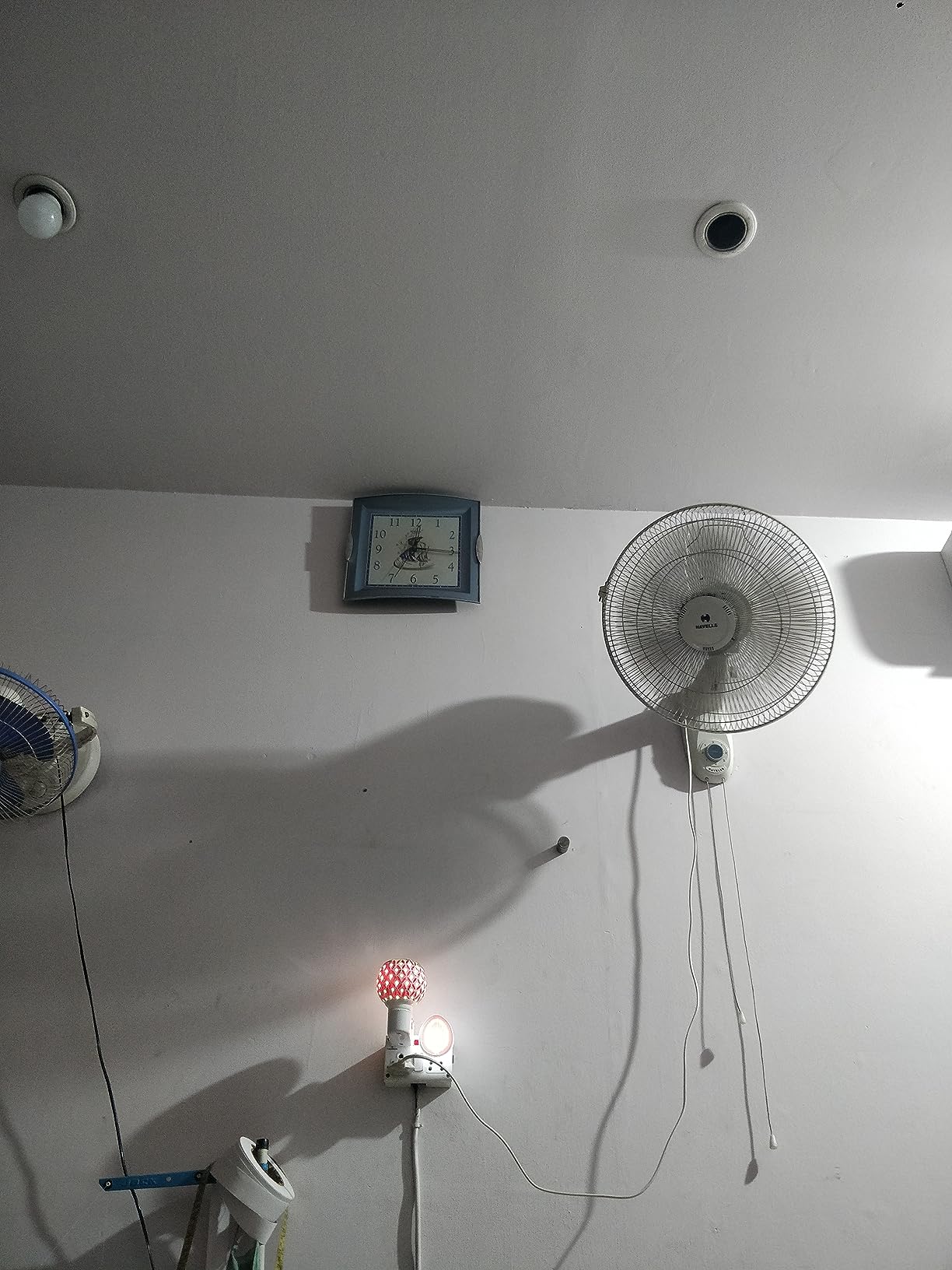 Ceramic Dev Kapur Dani Electrical Camphor Diffuser/Aroma Oil Diffuser ...