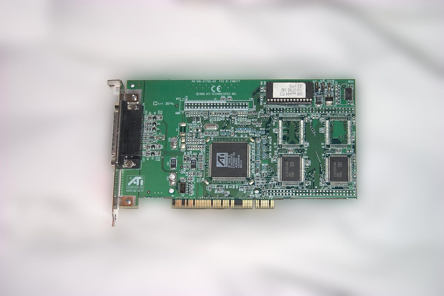 Amazon.com: SUN PGX 8-BIT COLOR FRAME BUFFER (3702256), 109-37700-00 ...