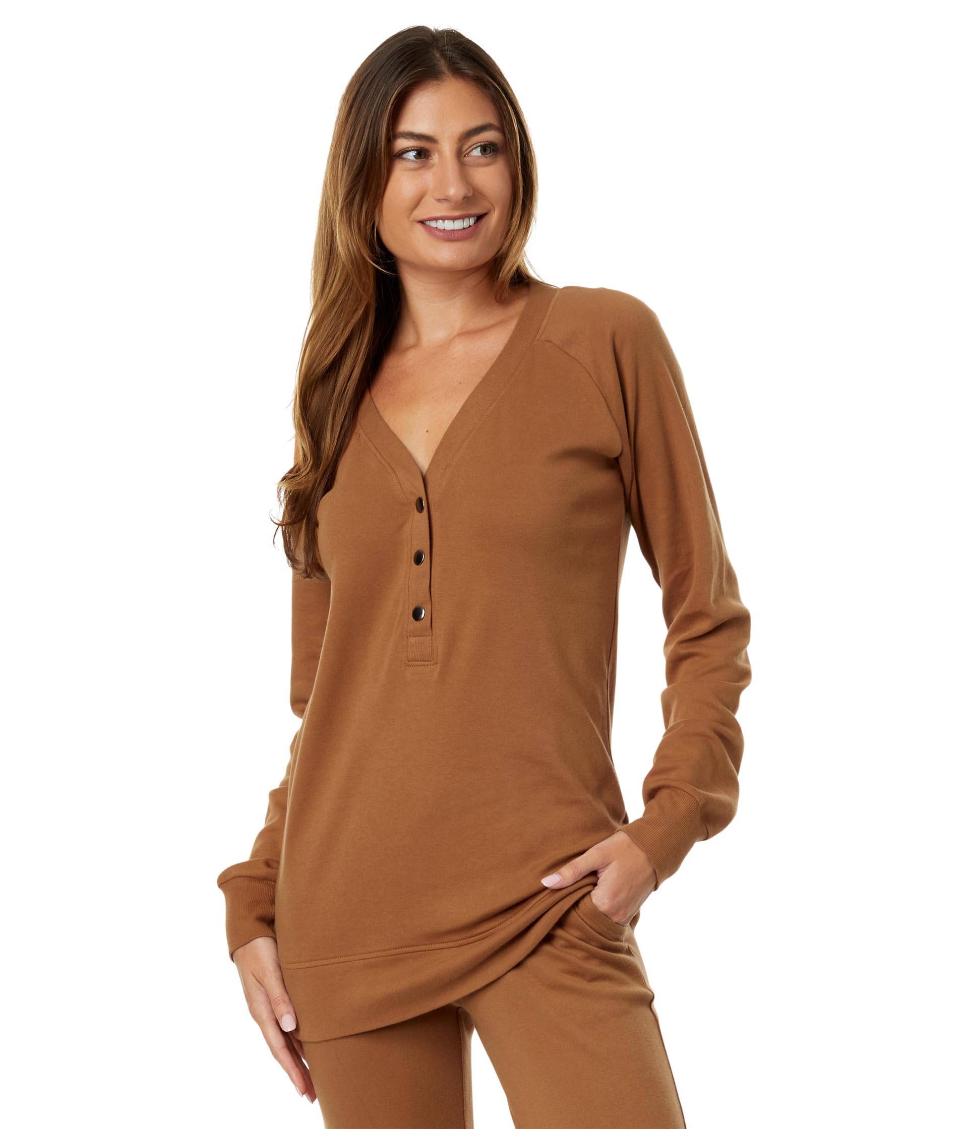 Pact Airplane Button Tunic Camel MD at Amazon Women’s Clothing store