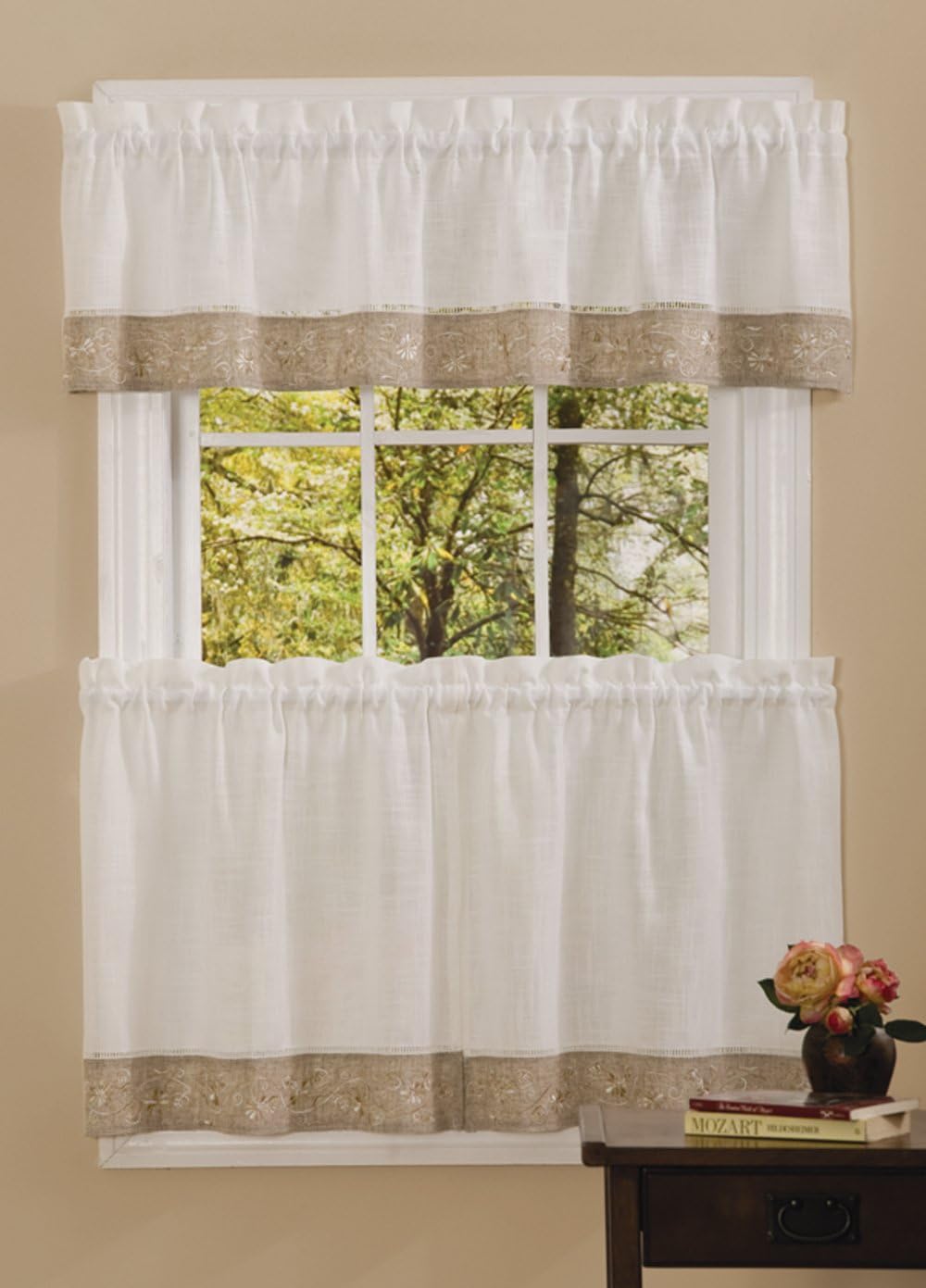 Amazon.com: Achim Oakwood Valance-58W x 14L in.-Natural : Home & Kitchen