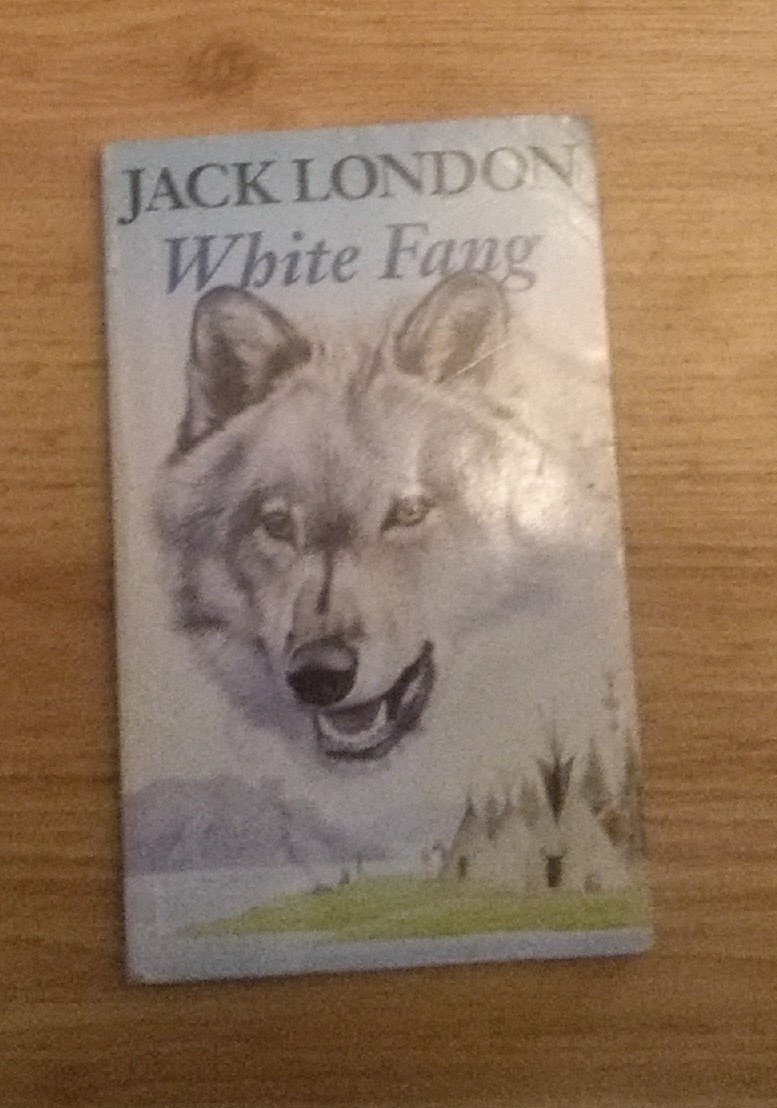 White Fang: Jack London: 9780749709853: Amazon.com: Books