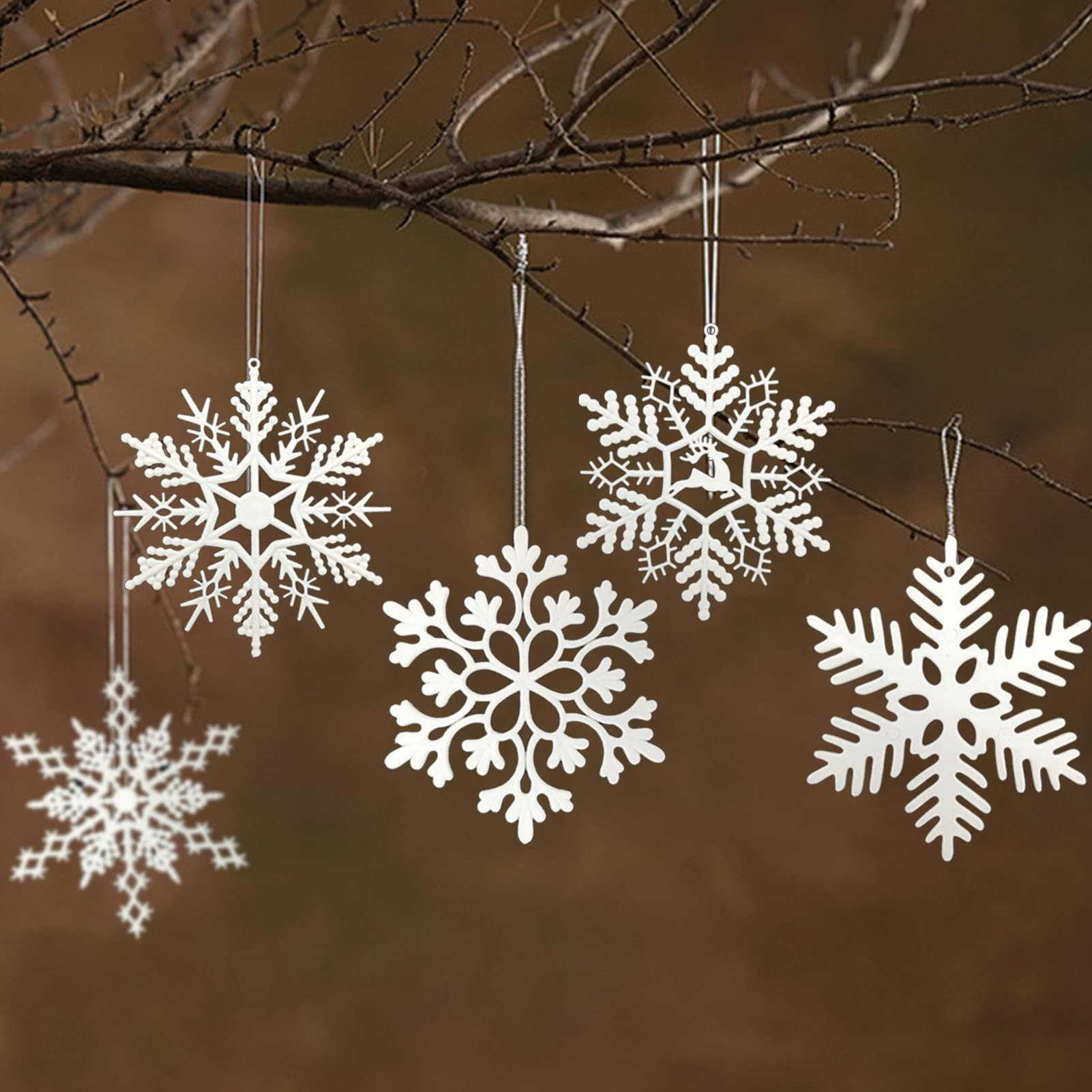 Amazon.com: ToBeIT 35pcs Plastic Snowflake Ornament White Snowflake ...