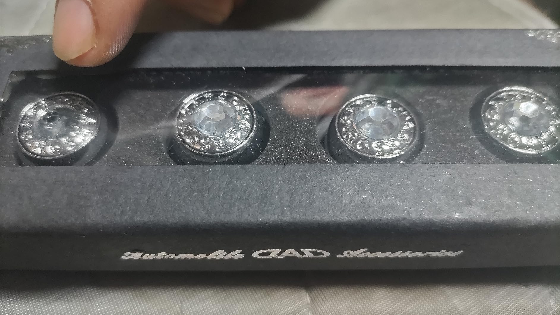 Amazon | Neiang ナンバープレートボルト 4本セット 盗難防止ボルト 車用 ナンバープレートボルト 亜鉛合金 ステンレス鋼 バイク用 | ナンバープレートホルダー | 車＆バイク