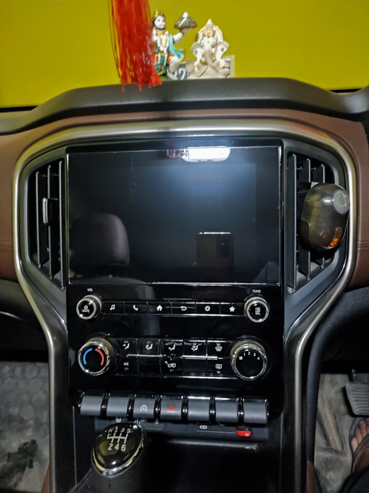 Spartan Shield Touch Screen Guard For MAHINDRA XUV700 2024 MX Base ...