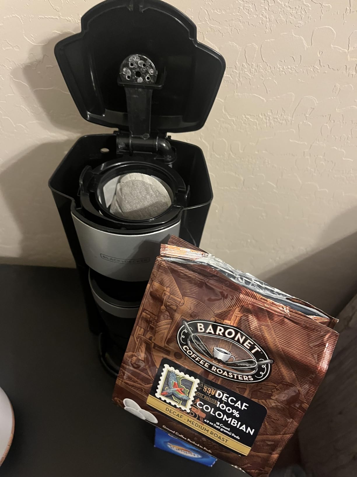 Amazon.com: Baronet Coffee Pods [100% Colombian -16 Pods] Single Cup ...