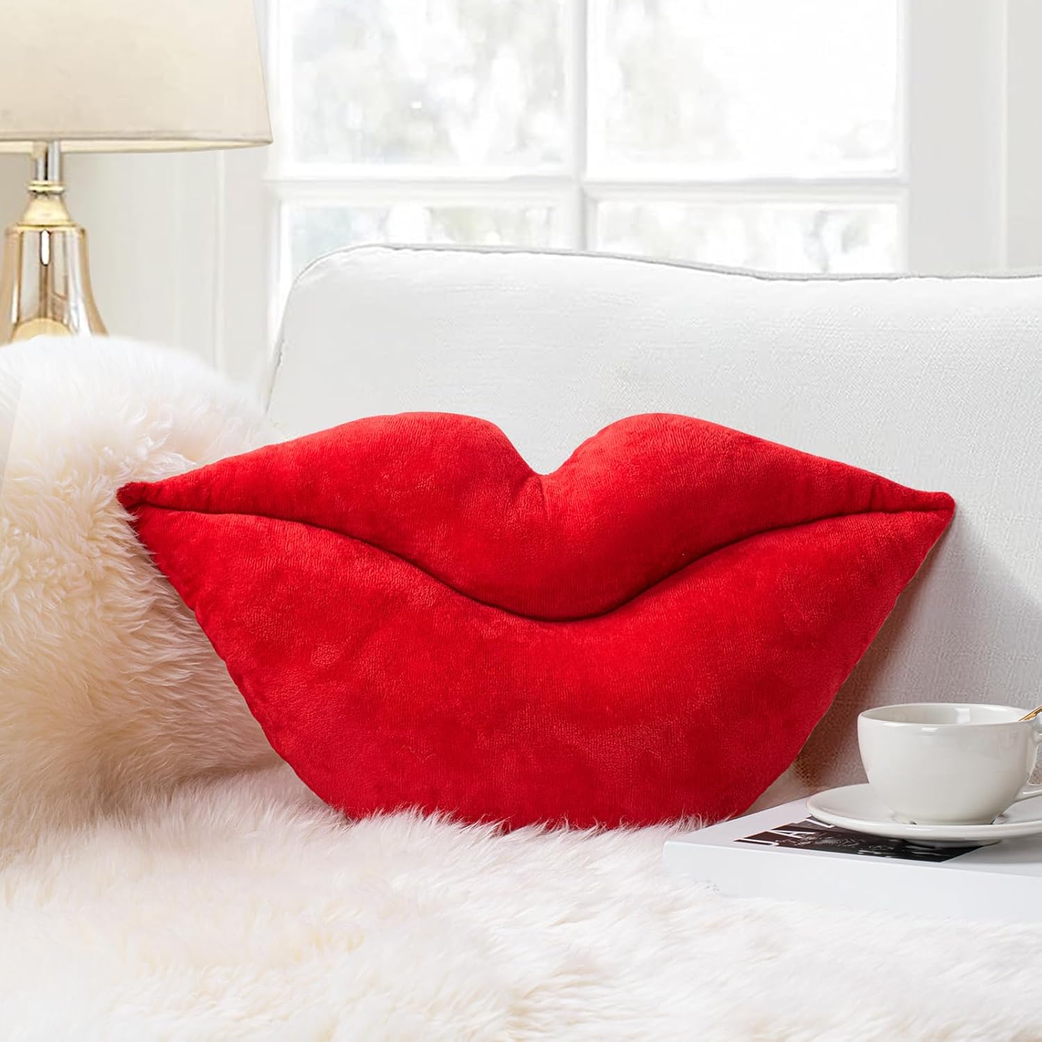 Amazon.com: AELS 3D Lips Throw Pillows Smooth Soft Velvet Decorative ...