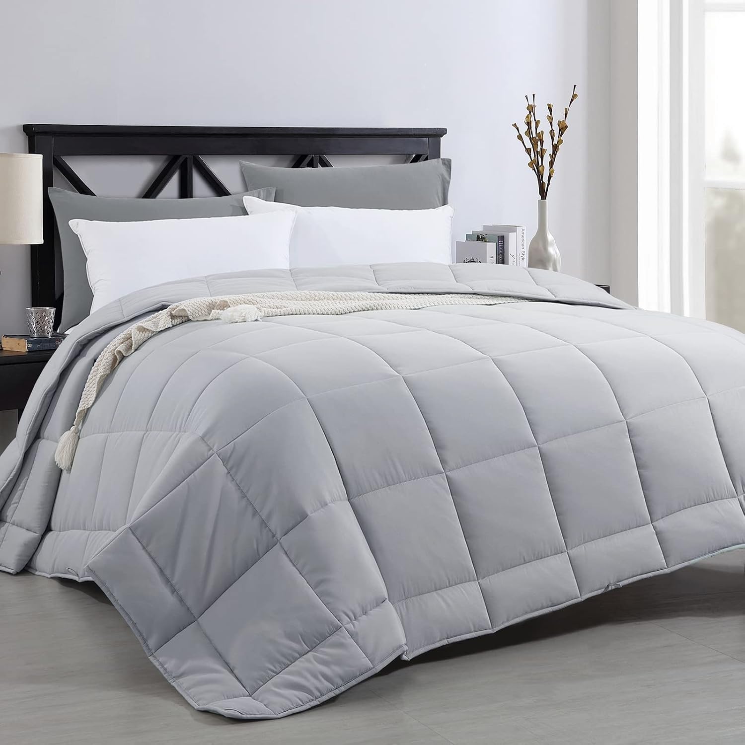Amazon.com: HOMBYS Oversized King Comforter 136 x 120, Alaskan King ...