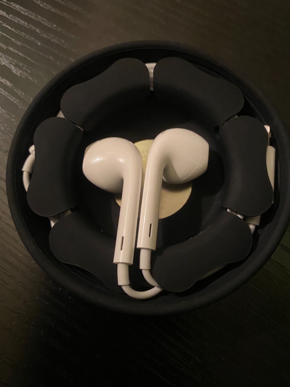 Amazon.com: MAIRUI Earbud Holder Earphone Case Tangle Free Cord ...