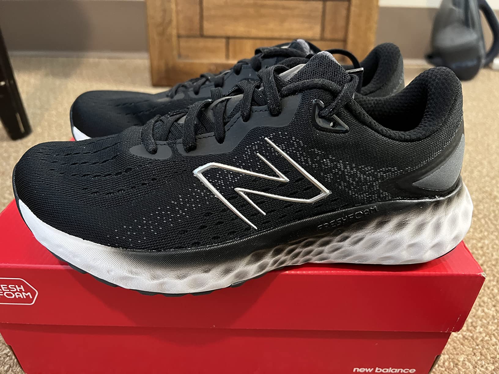 Amazon.com | New Balance Men's Fresh Foam Evoz V2 Running Shoe | Road ...