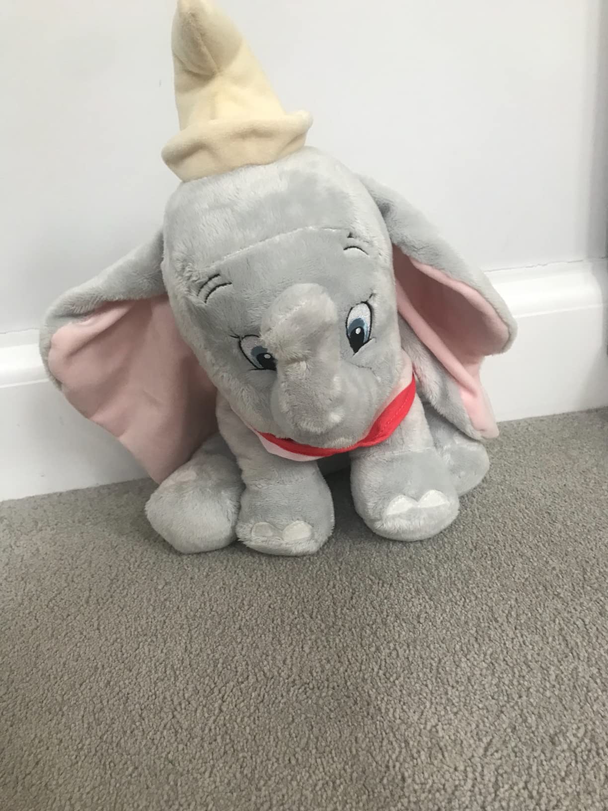 Disney Classic Dumbo Soft Toy - 35cm : Amazon.co.uk: Toys & Games