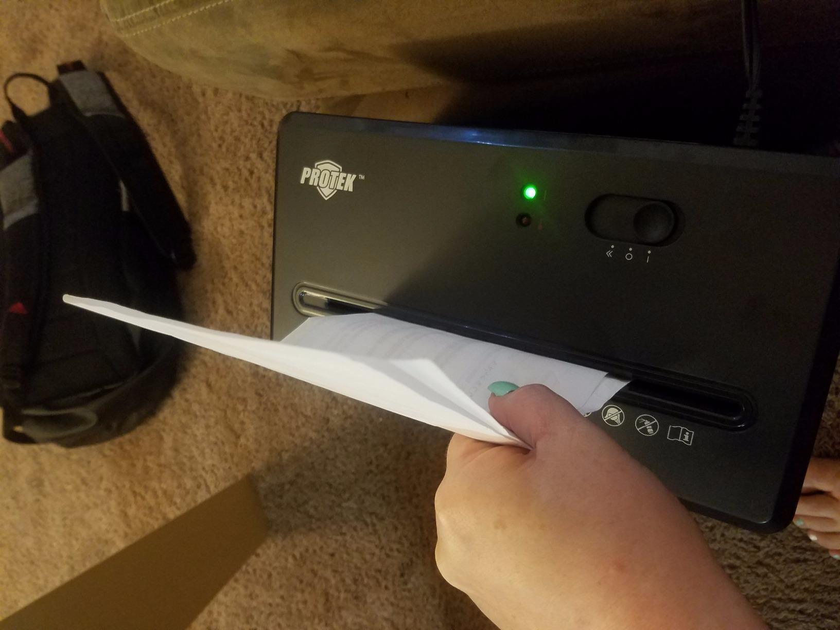 Amazon.com : Protek PX100B 10-Sheet Crosscut Paper Shredder, Black ...