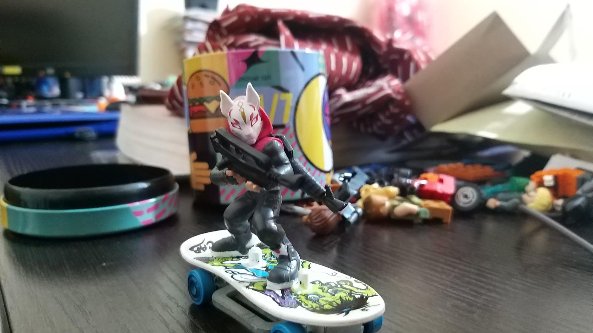 Buy Fortnite Battle Royale Collection: Single Pack - Drift, Toys for ...