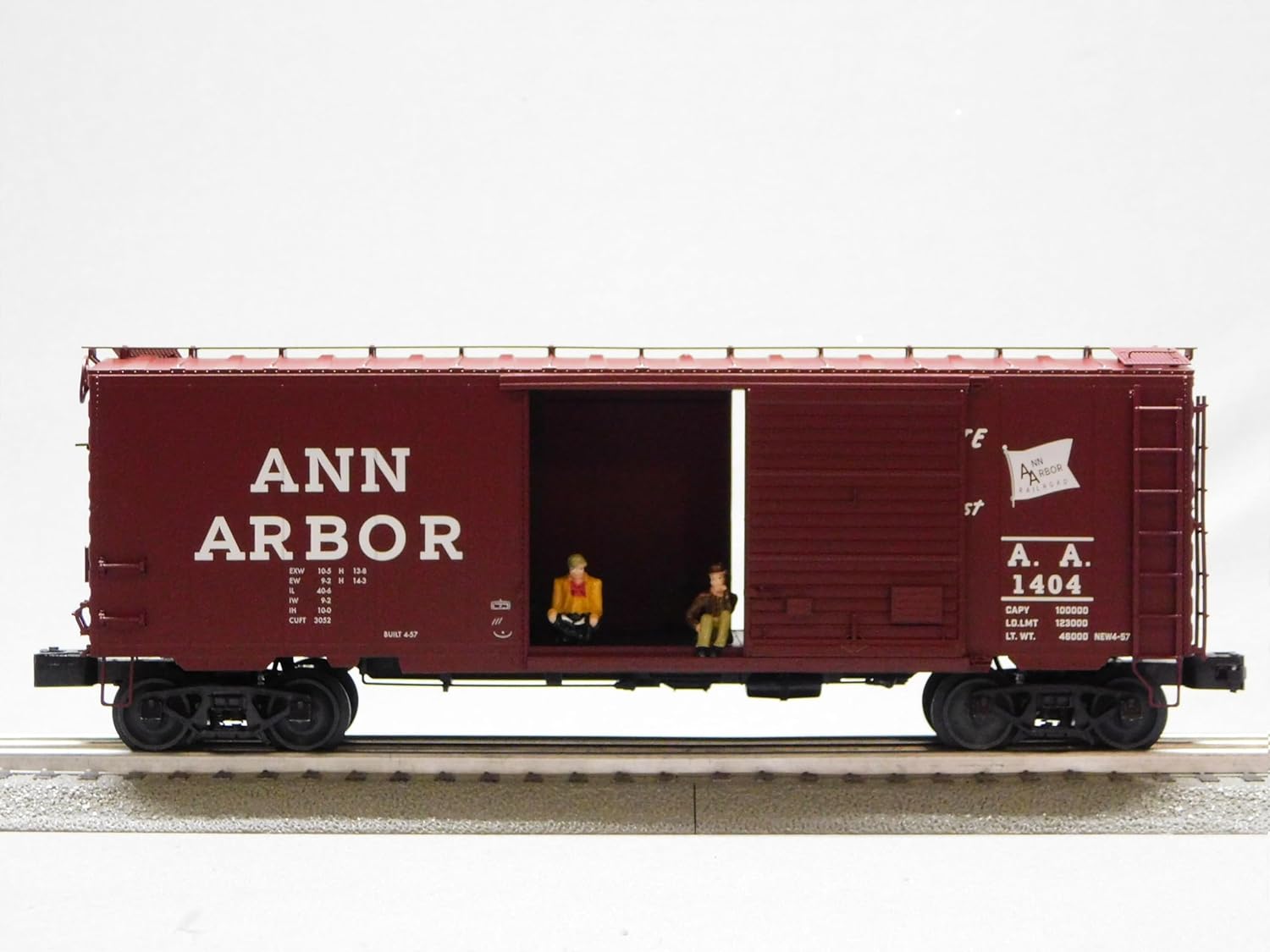 Amazon.com: Lionel ANN Arbor HOBO BOXCAR #1404 O Gauge 2326250 : Arts ...