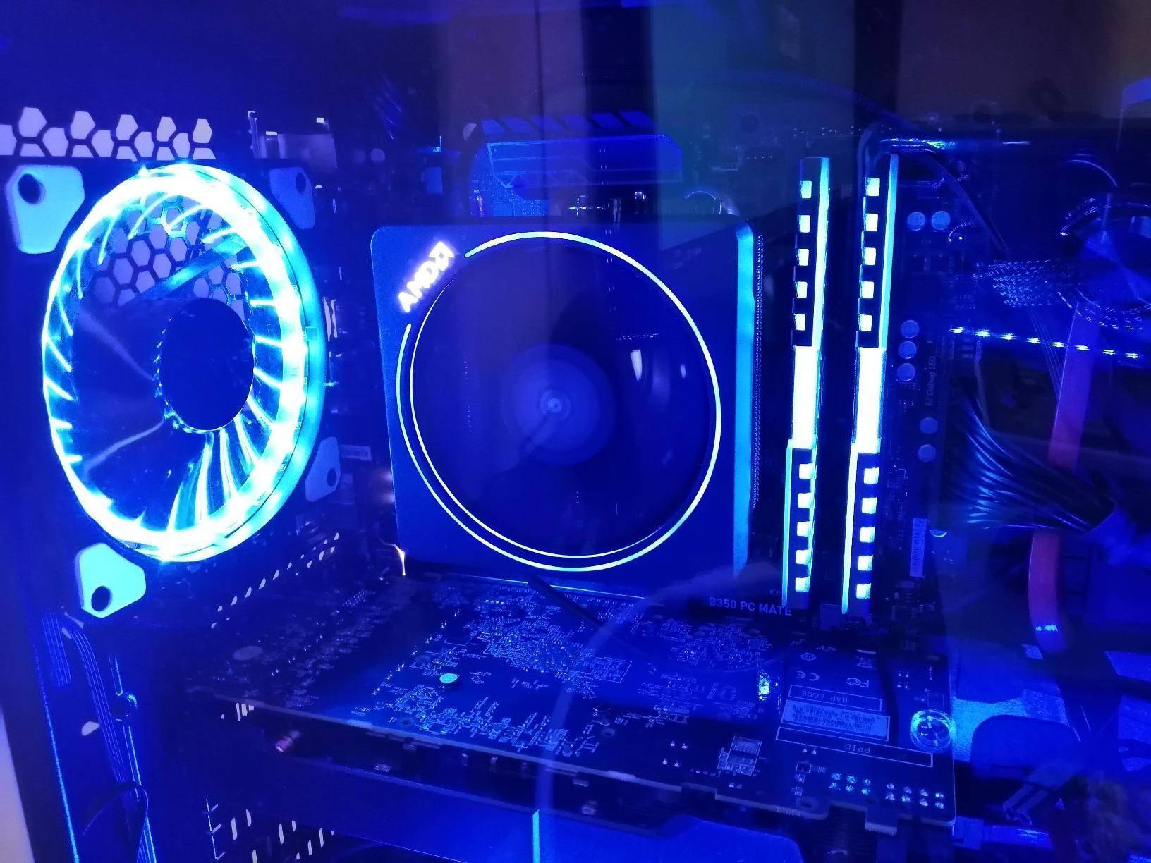 Amazon | AMD Wraith Max cooler, with RGB LED | AMD | CPUファン 通販