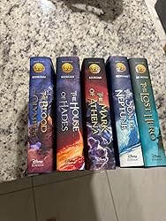 Amazon.com: The Heroes Of Olympus - The Complete Series [Boxed Set] [Newest Set]: 9781338045017 ...