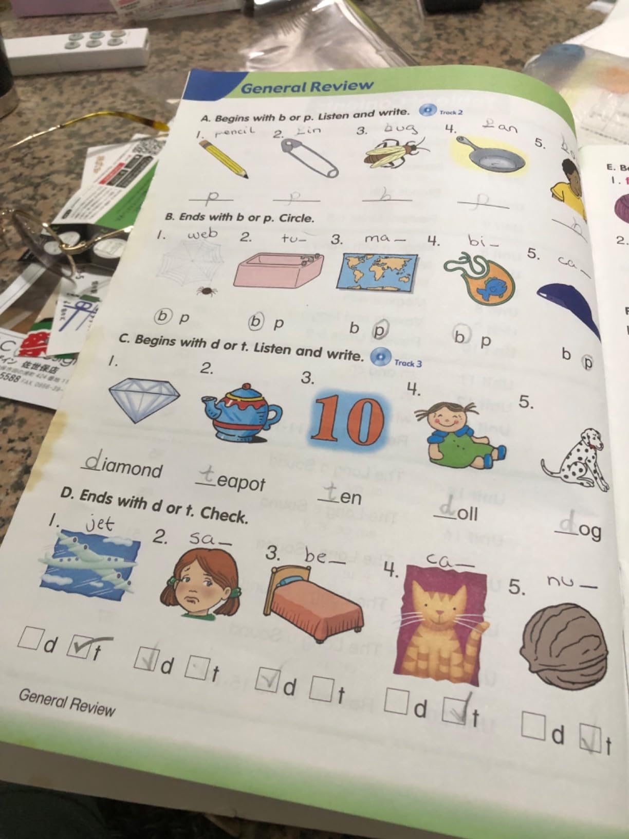 Amazon.com: Let's Go Phonics 2 with Audio CD: 9780194395076: Lehman ...