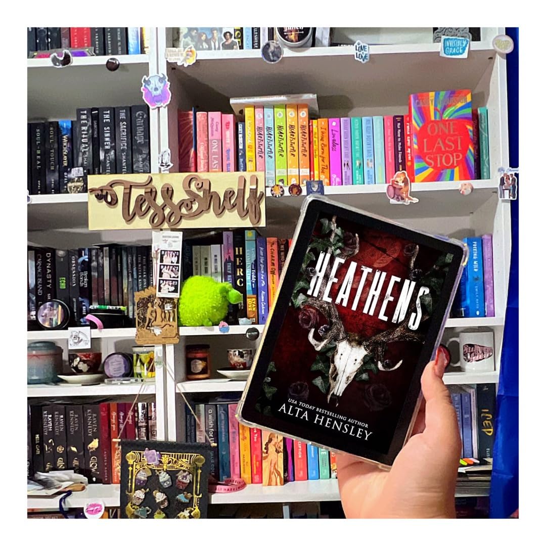 Heathens: A Dark Billionaire Stalker Romance : Hensley, Alta: Amazon ...