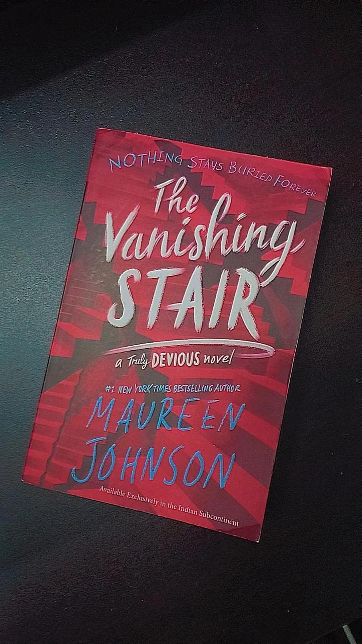 The Vanishing Stair (Truly Devious Book 2) eBook : Johnson, Maureen ...