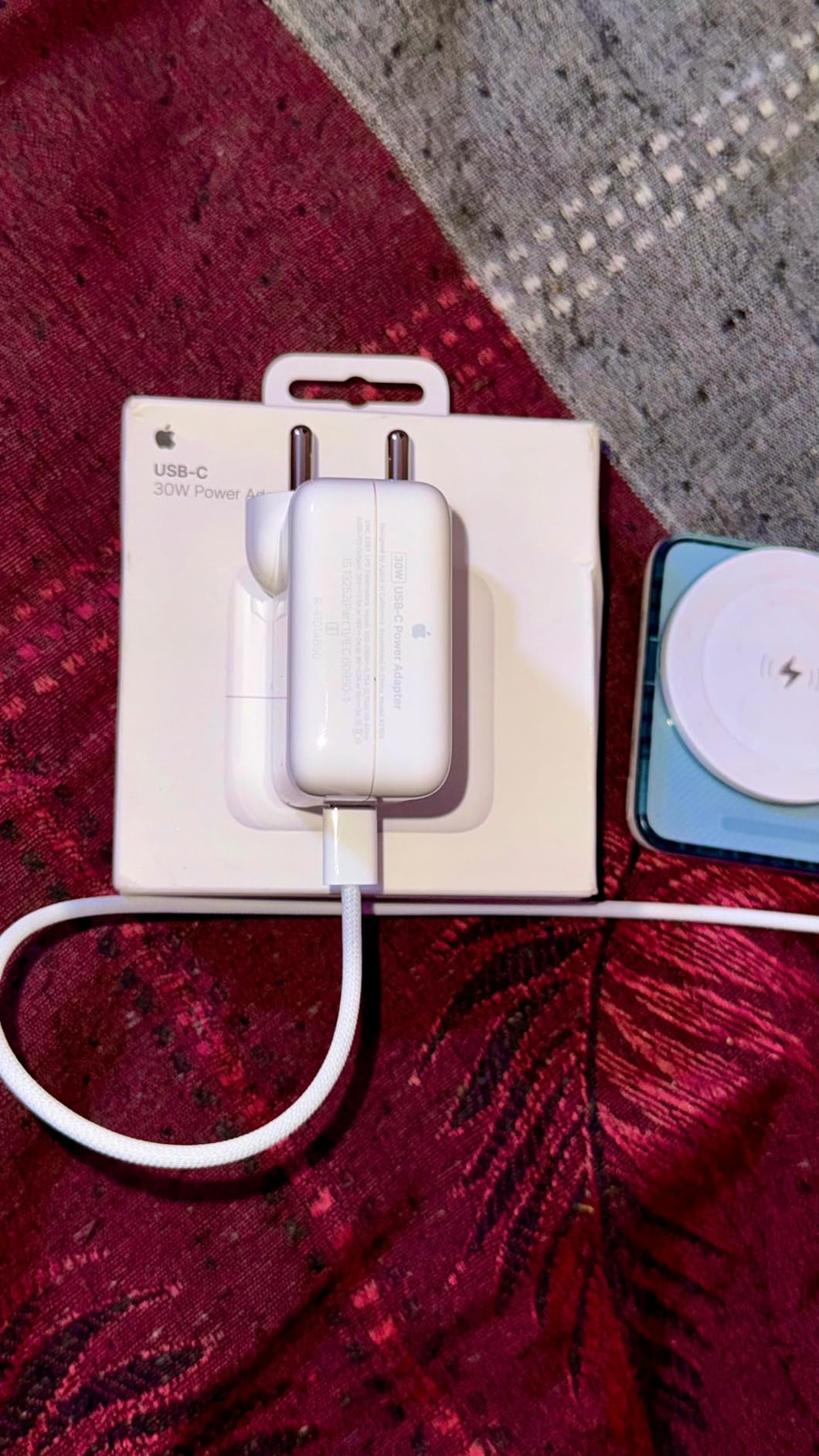 Apple 30W USB-C Power Adapter : Amazon.in: Computers & Accessories
