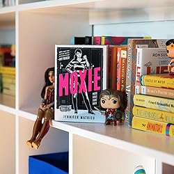 Amazon.com: Moxie: A Novel: 9781626726352: Mathieu, Jennifer: Books