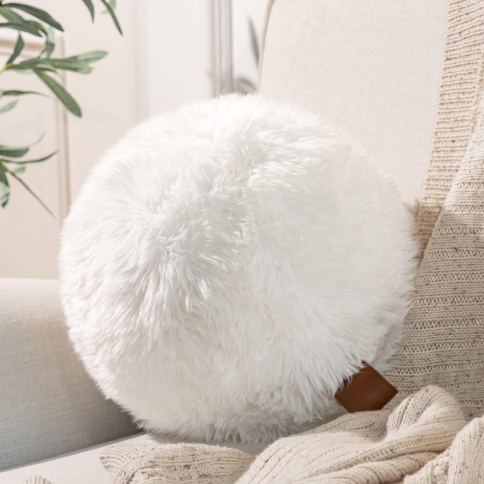 Amazon.com: Jennifer Taylor Home Luna 12" Round Sphere Accent Ball ...