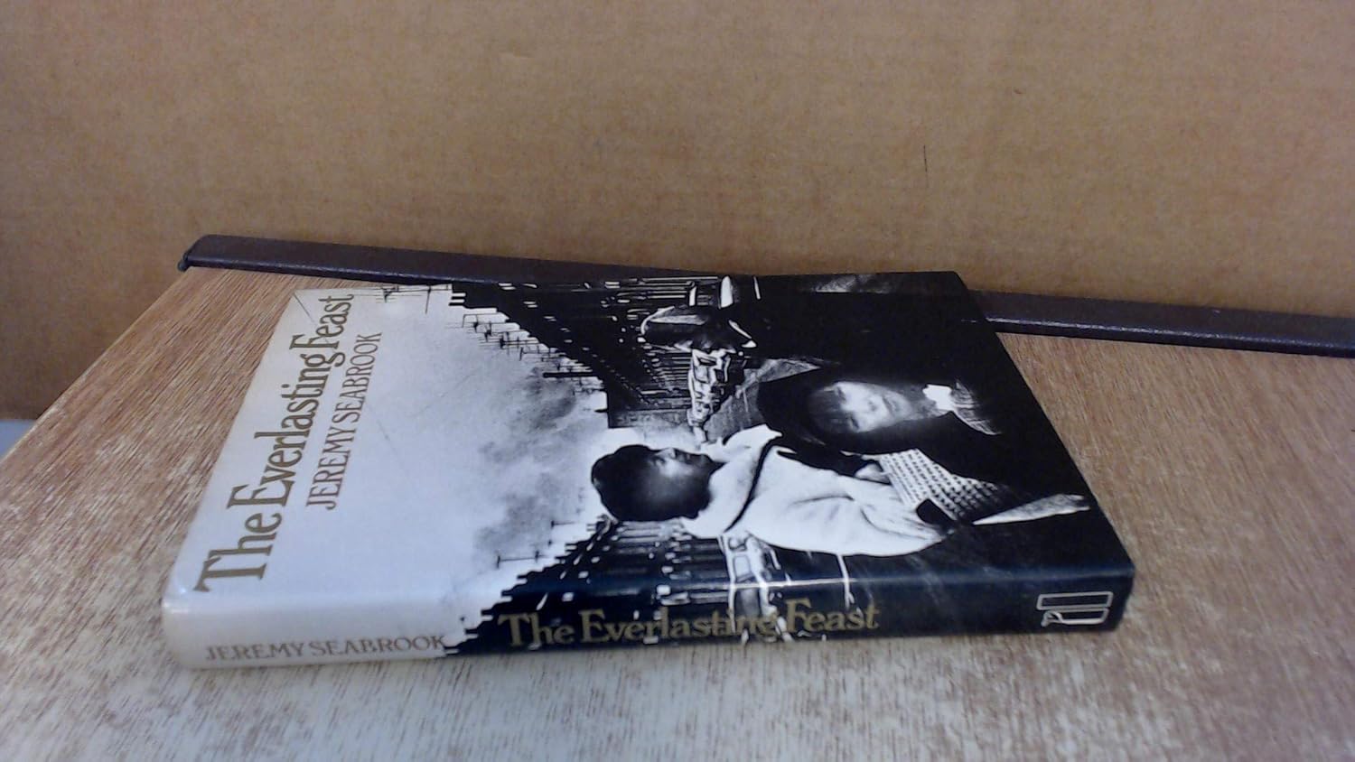 The everlasting feast: Seabrook, Jeremy: 9780713906219: Amazon.com: Books