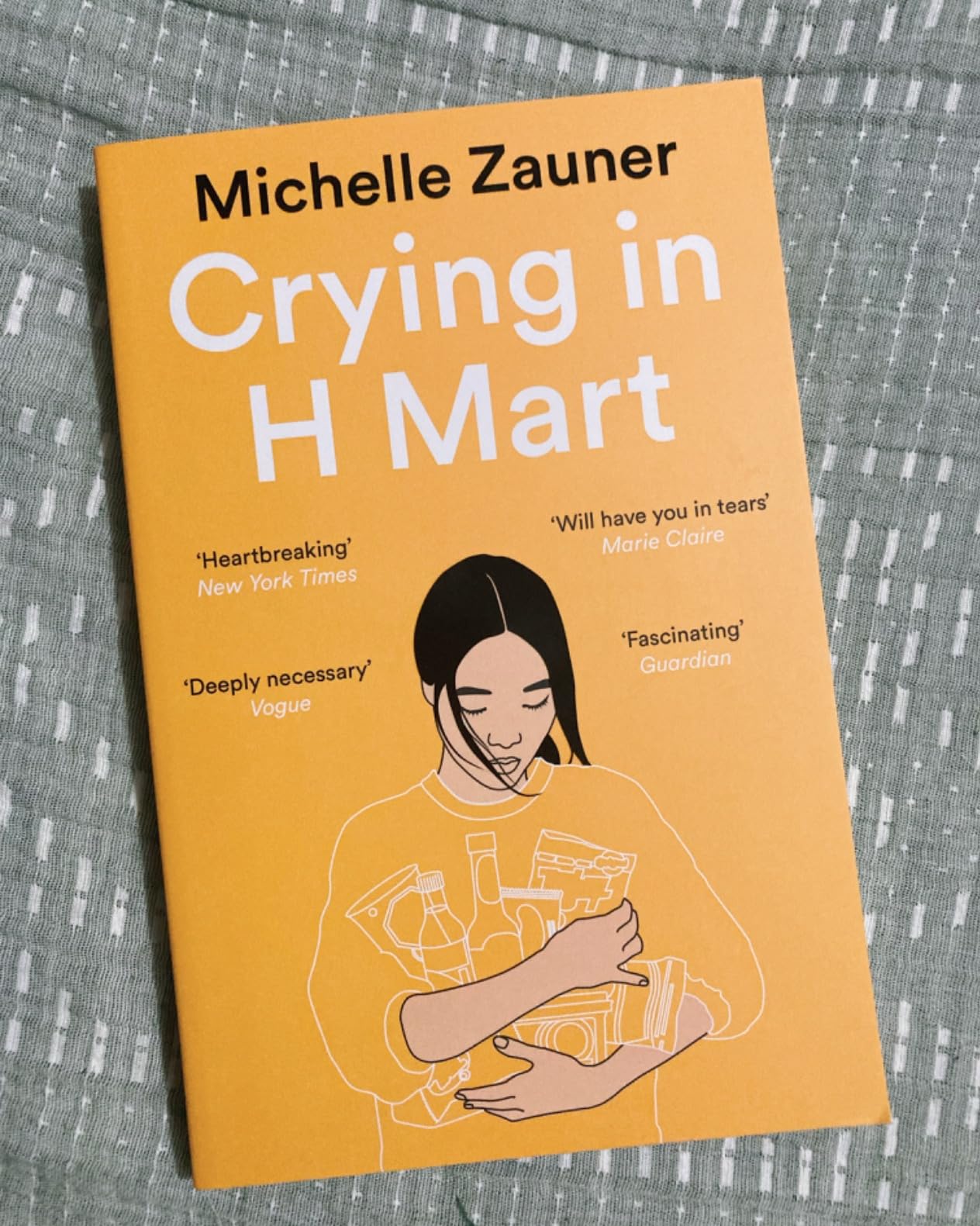 Crying in H Mart: The Number One New York Times Bestseller : Zauner ...