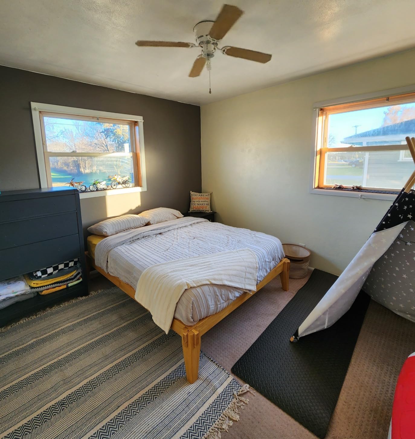 $30/mo - Finance Bme Chalipa 14” Solid Wood Bed Frames - Wood Platform ...