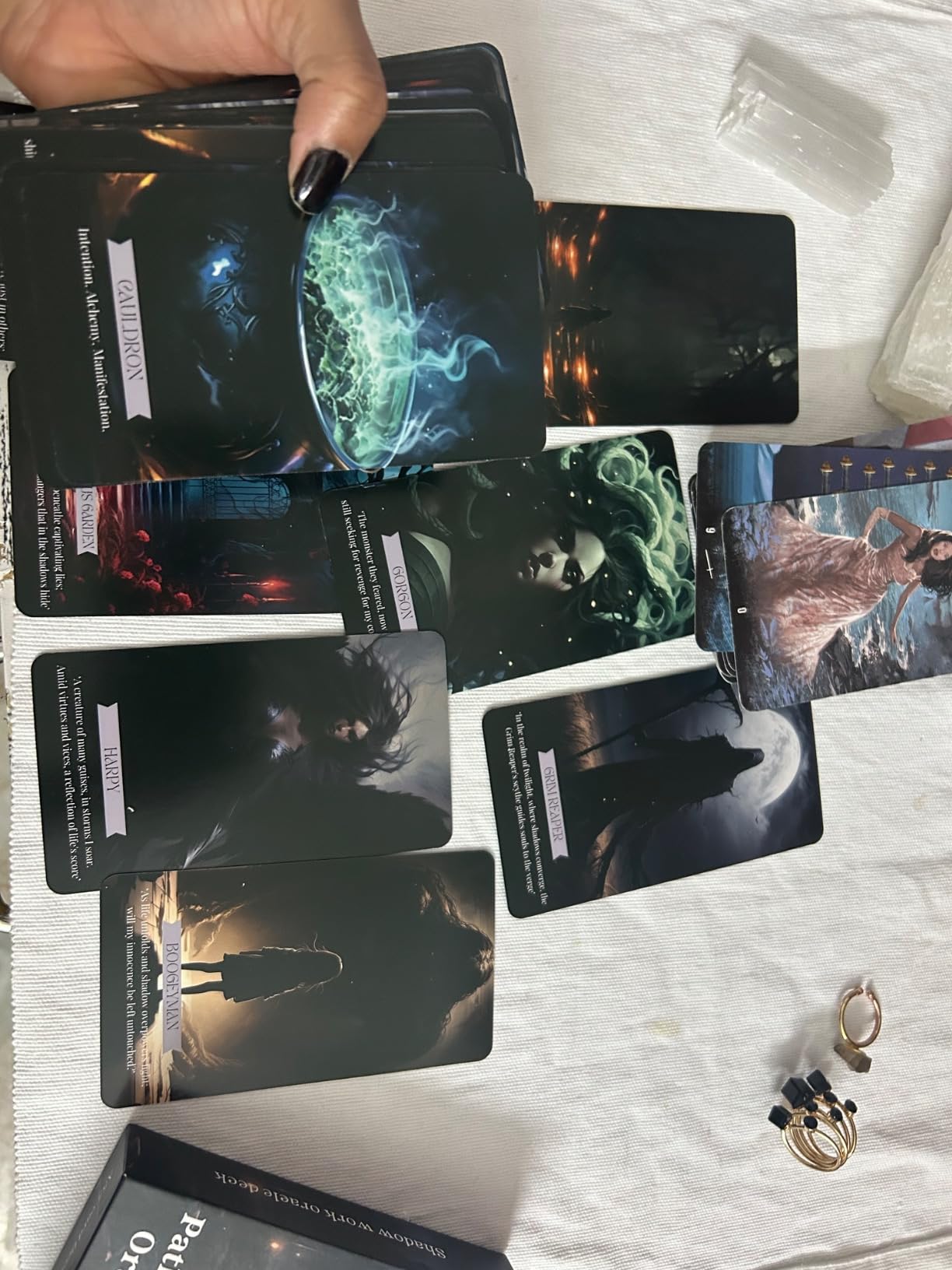 MAKABEE Path of Shadows Oracle Cards, Shadow Path Oracle Deck, Messages from Your Soul, Oracle ...