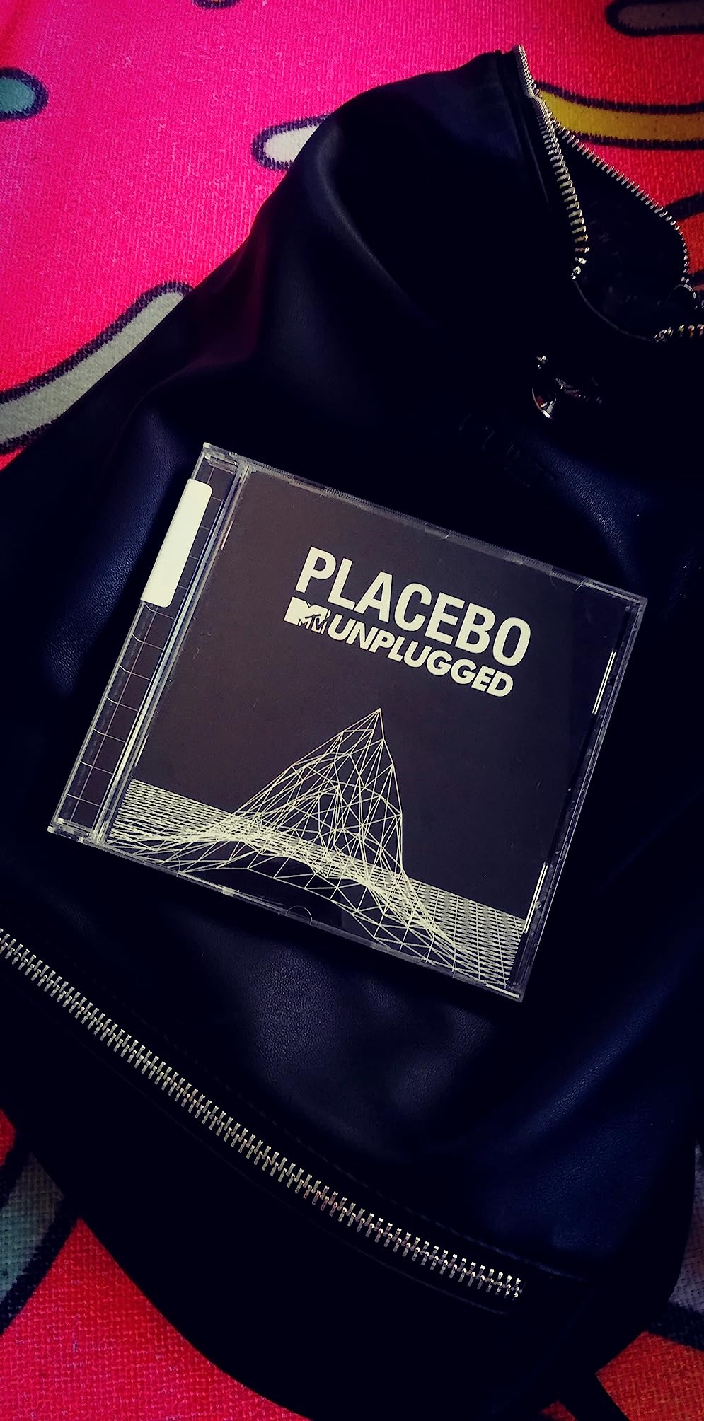MTV Unplugged (Ltd.Deluxe Box) : Placebo: Amazon.it: Libri