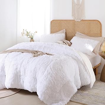 Amazon.com: Smoofy Fluffy Queen Comforter Set, Faux Fur White Comforter ...
