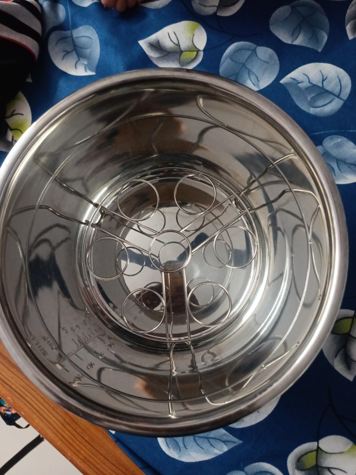 QUDDY Stainless Steel Egg Steamer Rack, Heatproof Stackable 7 Holes ...