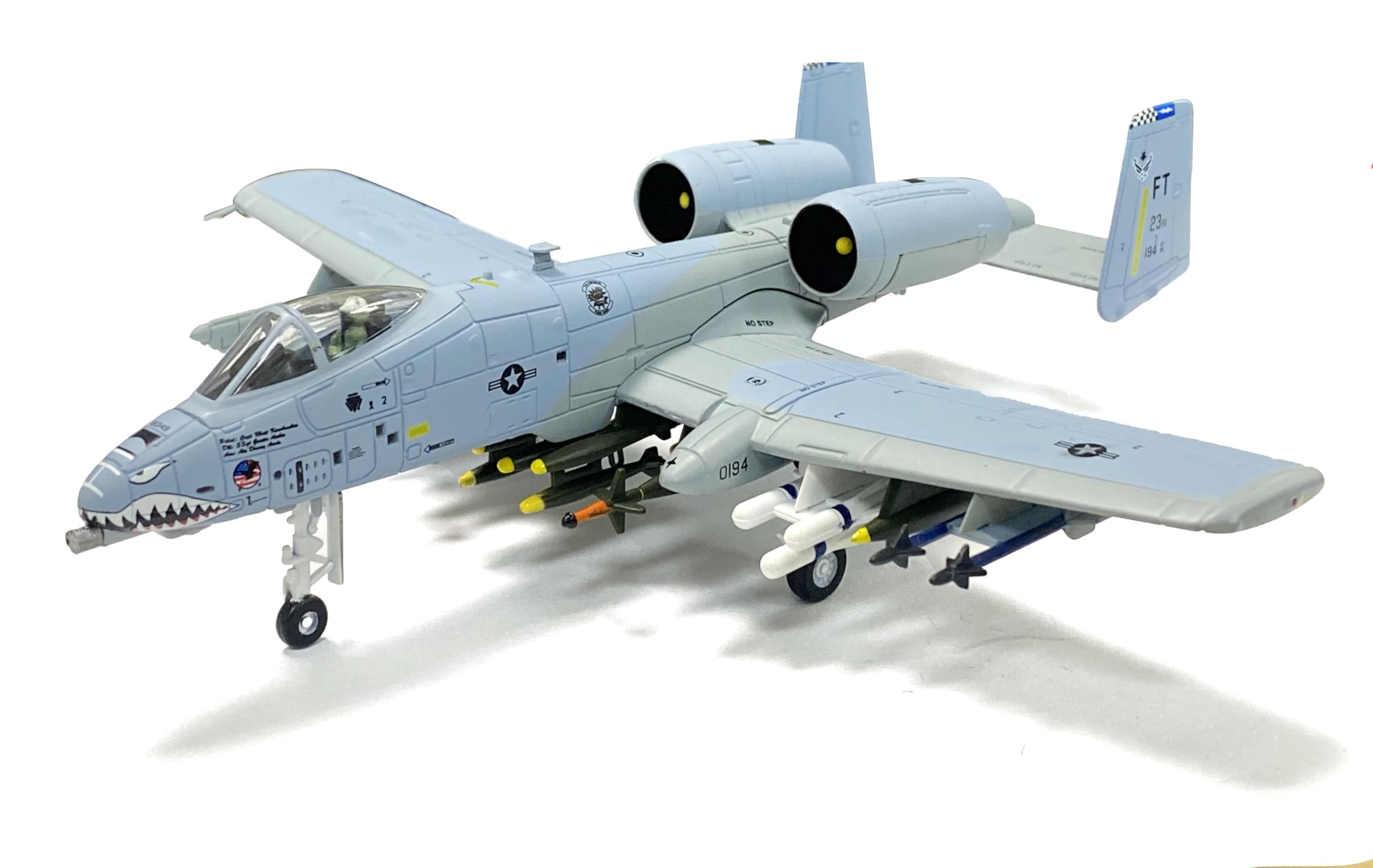 Snapklik.com : Warthog A-10C Thunderbolt II 1/100 Diecast Aircraft Model