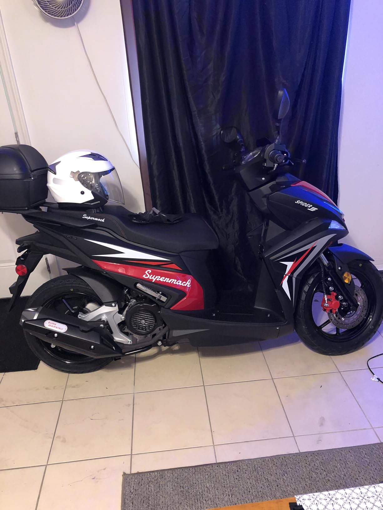 Amazon.com: HHH Spider 200 EFI Scooter CLASH 200cc EFI deluxe Gas ...