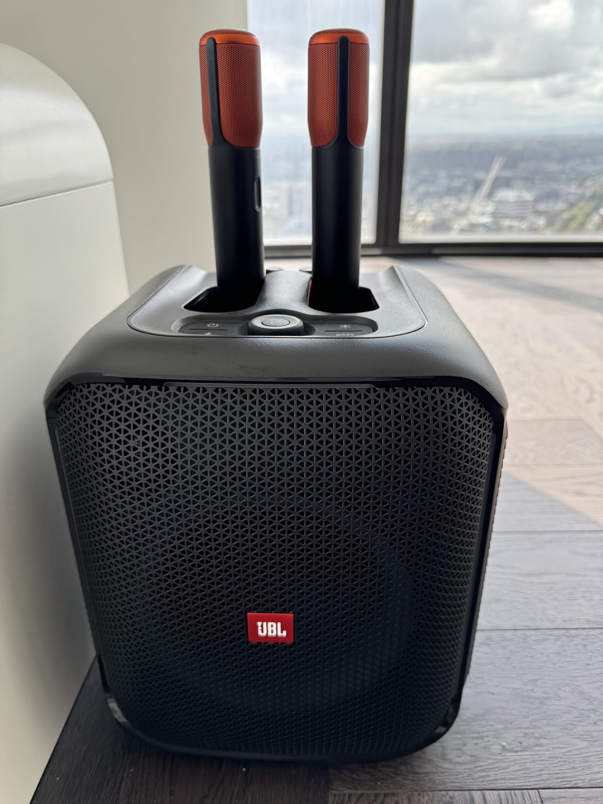 JBL PartyBox Encore, Amazing JBL Original Pro Sound, A Light Show That ...
