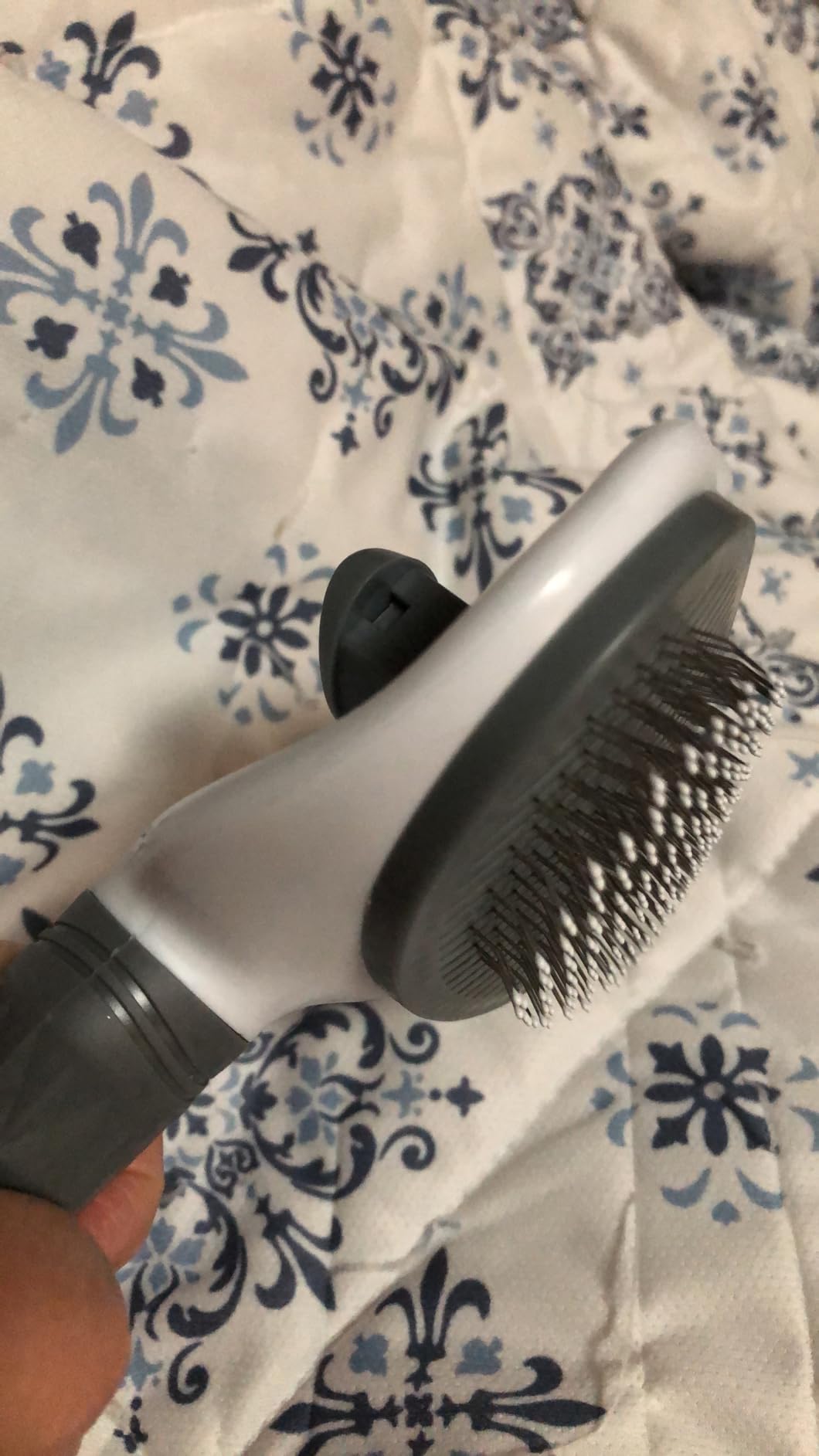 Amazon.co.jp: ペット用ブラシ Funshare 猫 犬 用ブラシ スリッカーブラシ ボタンを押してワンプッシュ式 抜け毛除去簡単 痛くない マッサージ 丸洗い可能 皮膚に優しい ...