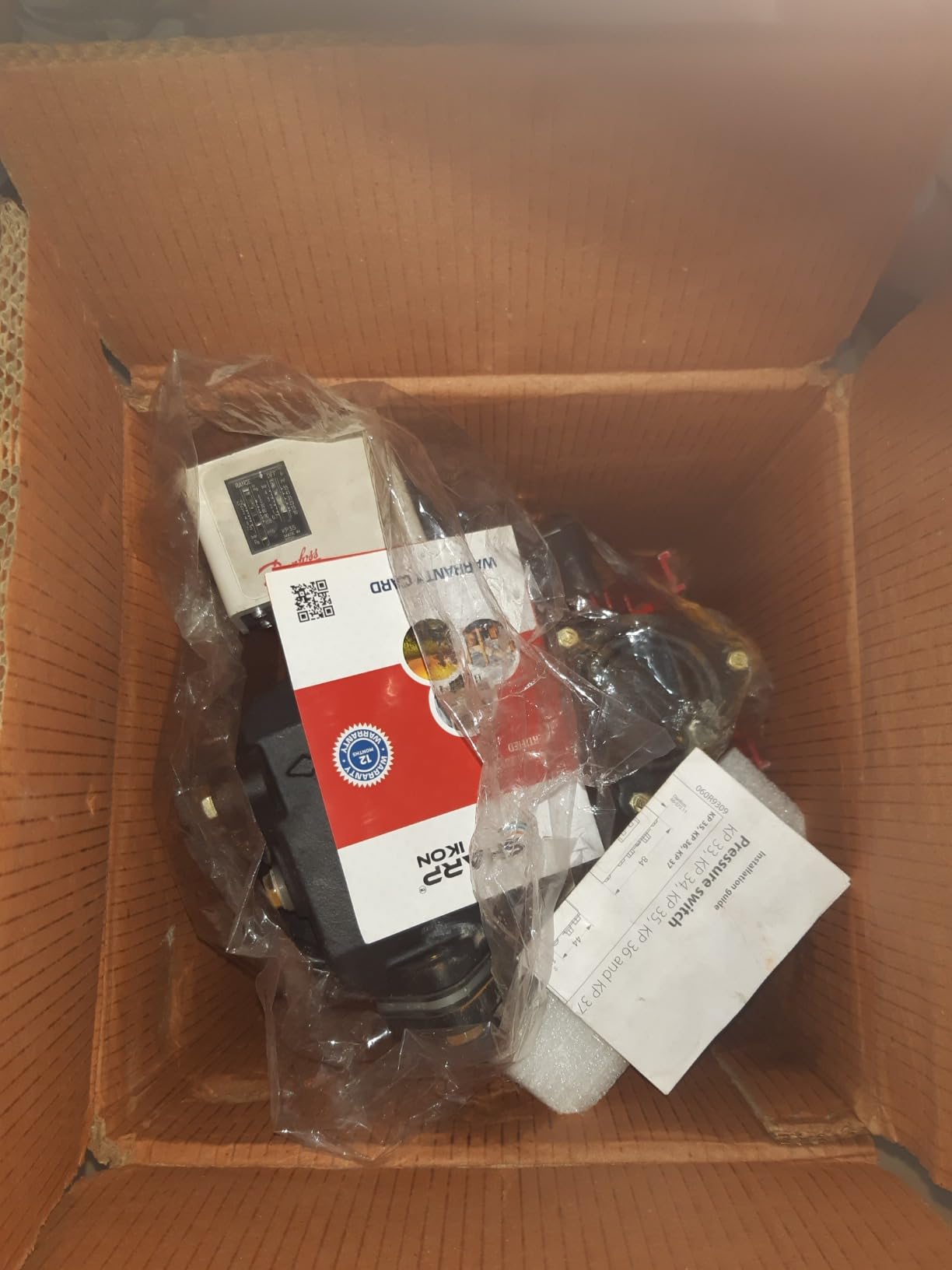 SHARP IKON AUTOMATIC PRESSURE BOOSTER WATER PUMP (0.5HP) Multicolour ...