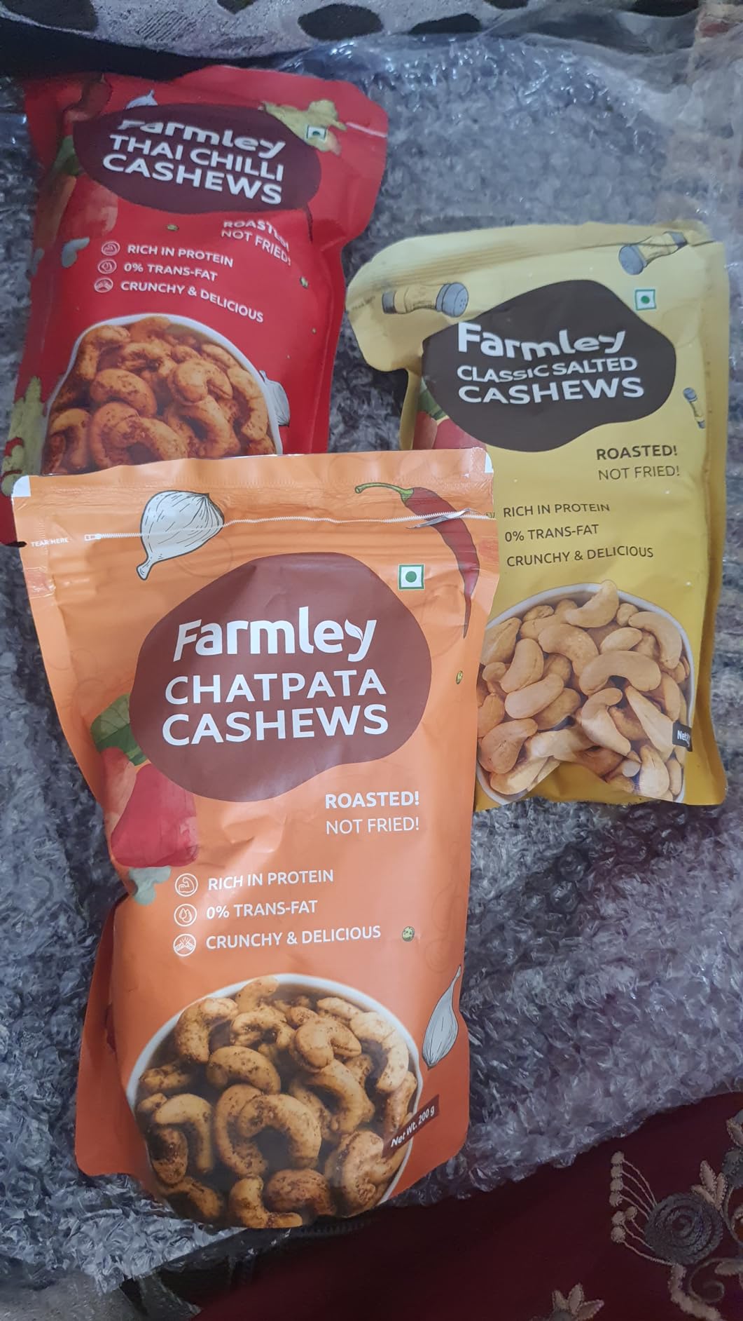Farmley Roasted Cashew Nuts and Party Mix Snacks I 4 Roasted Cashew ...