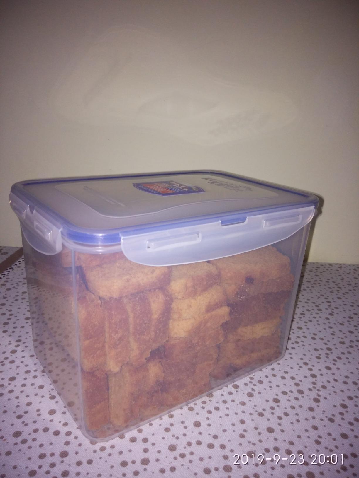 Buy Lock & Lock Classics Tall Rectangular Bread Box, 3.9 Litres ...
